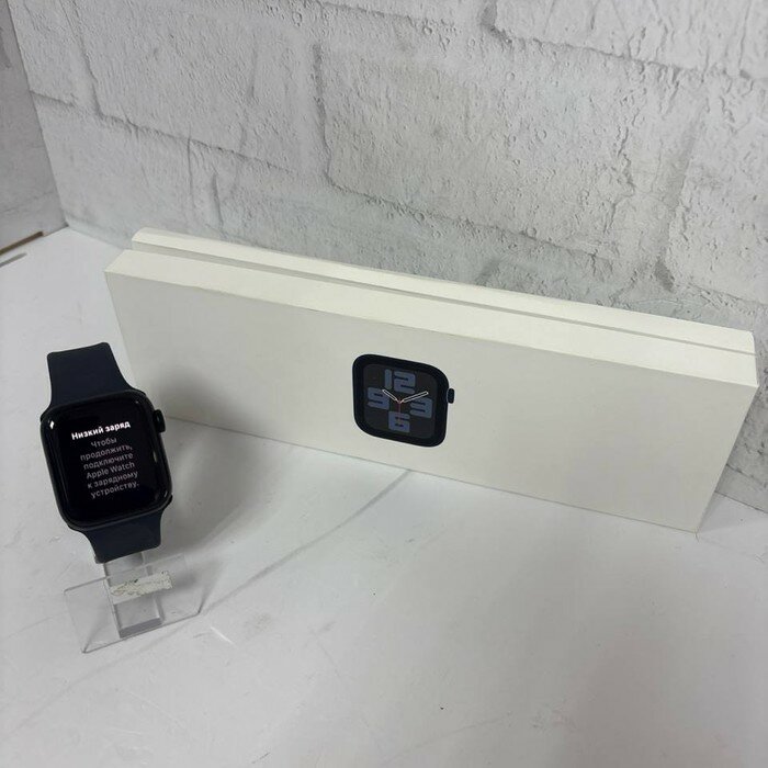 Смарт-часы Apple Watch series SE Gen 2 40мм