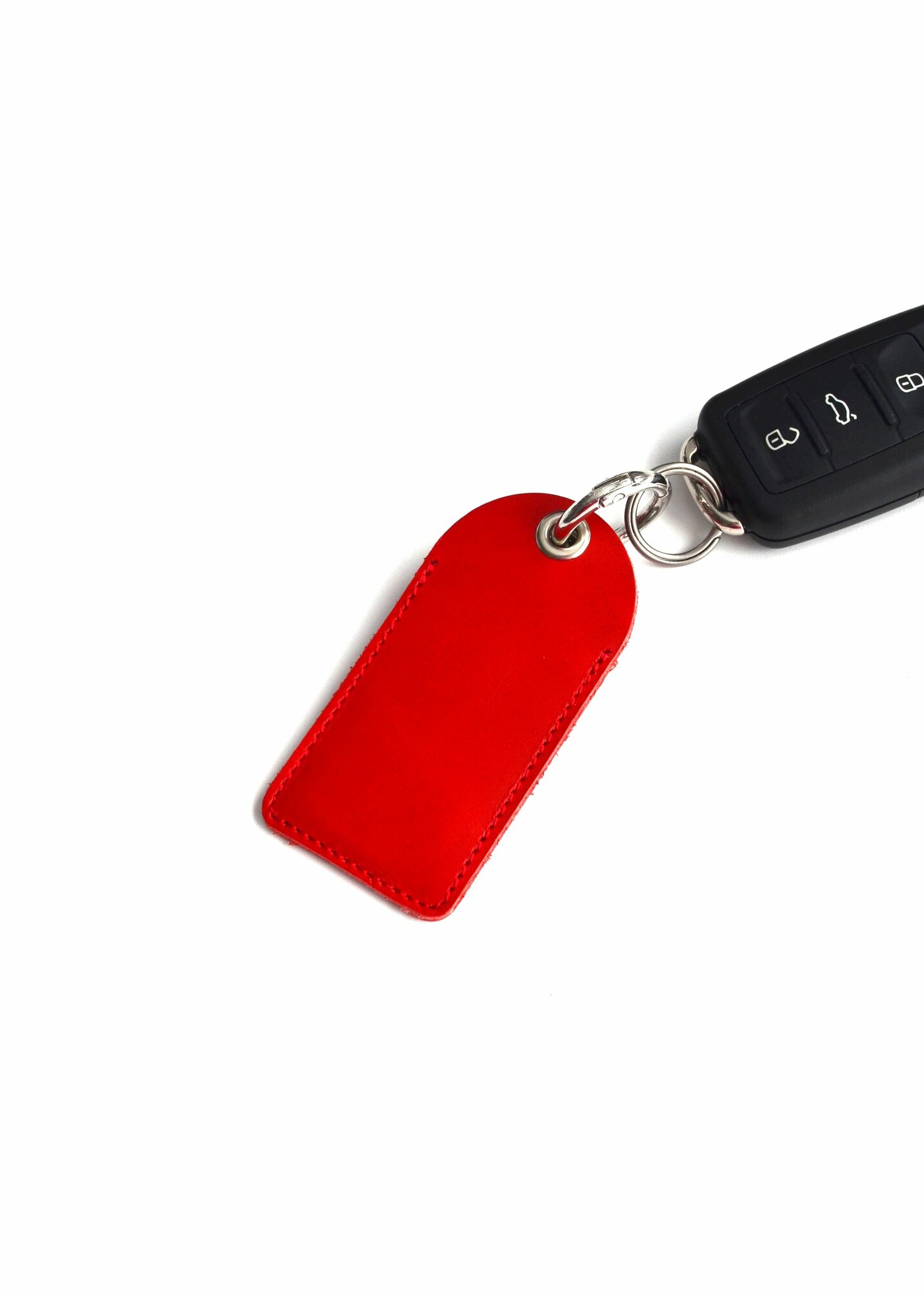 Чехол для метки сигнализации натуральная кожа красный