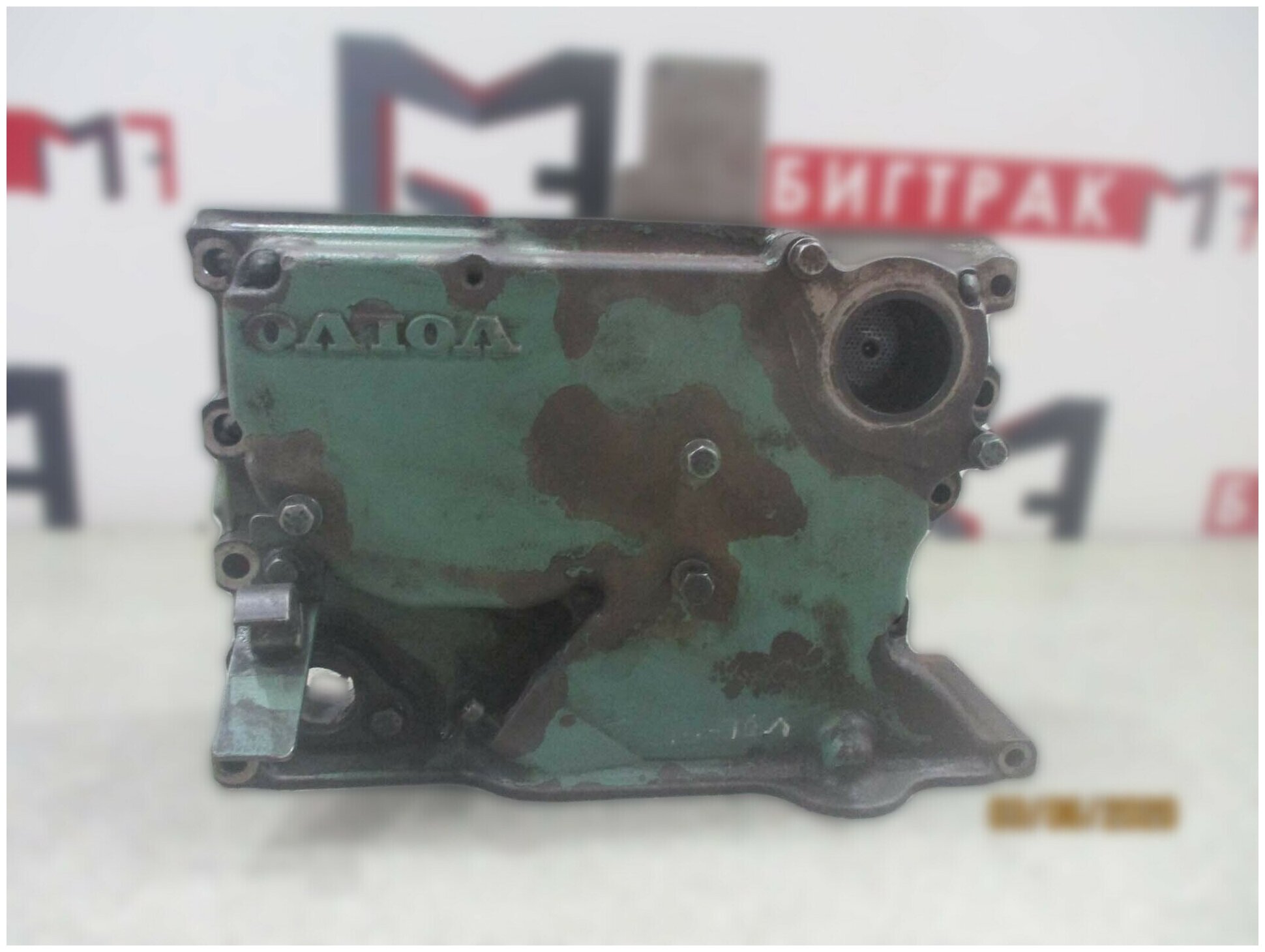 Крышка плиты двигателя D12D верхняя Volvo FH, FM