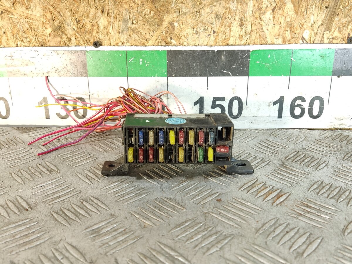 Блок предохранителей салонный DAEWOO Leganza 1997-2003 96270326