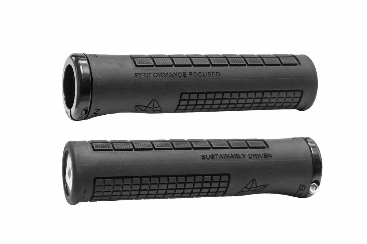 Грипсы для велосипеда ODI Bjorn V2.1 lock-on grips (135мм)