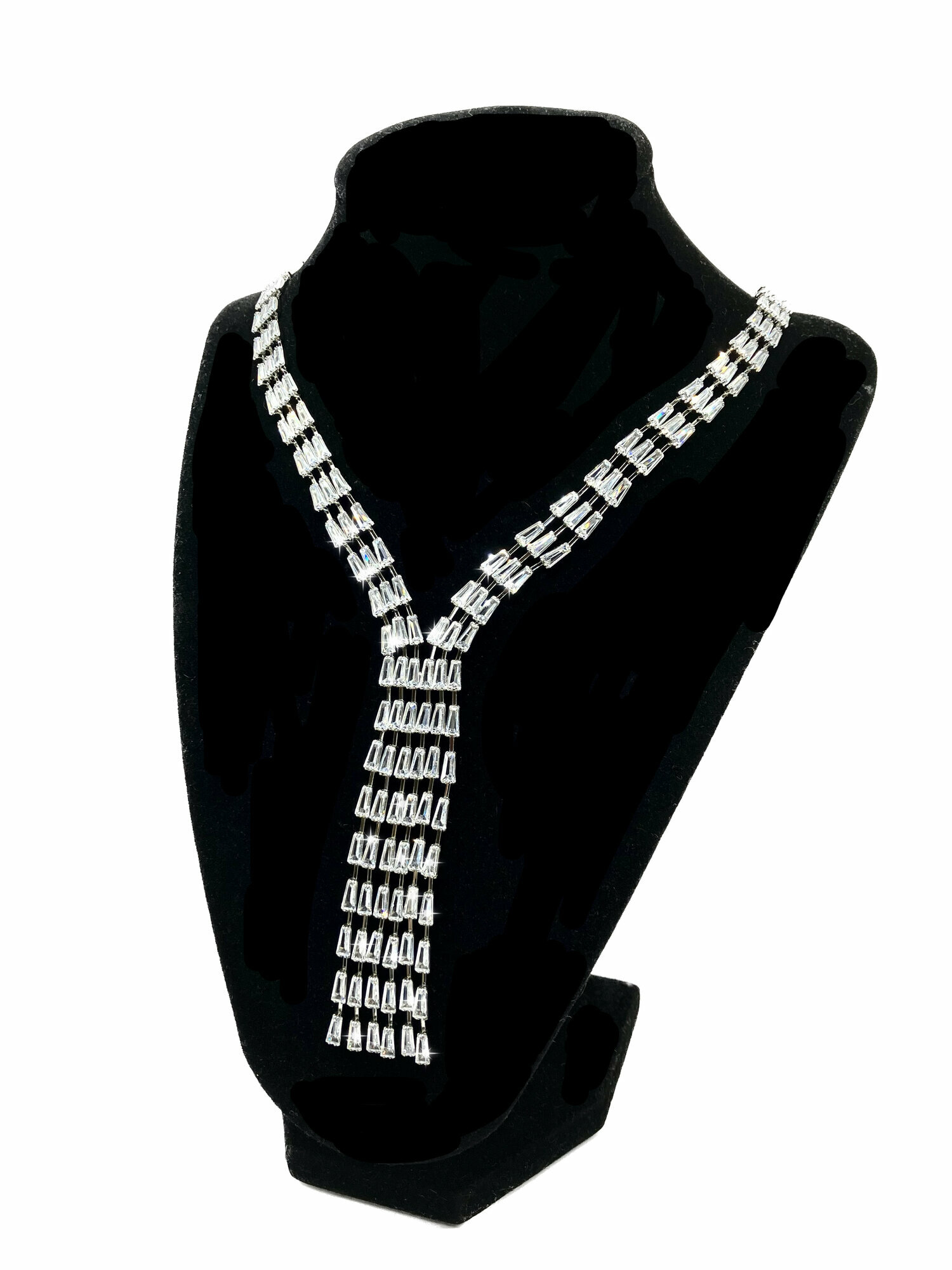 Колье, фианит