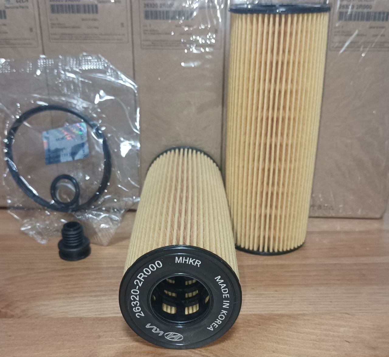 Фильтр масляный Hyundai-Kia 263202R000