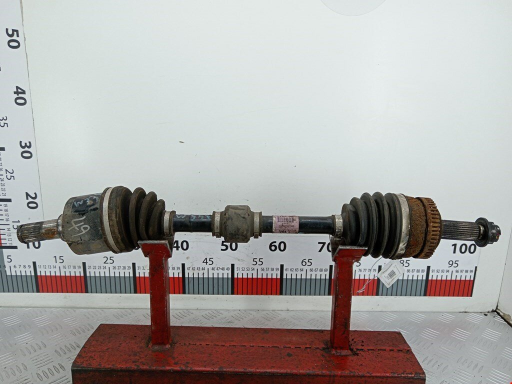 Полуось передняя левая (приводной вал шрус) Hyundai i40 (VF) 495003Z300 арт. 1885528