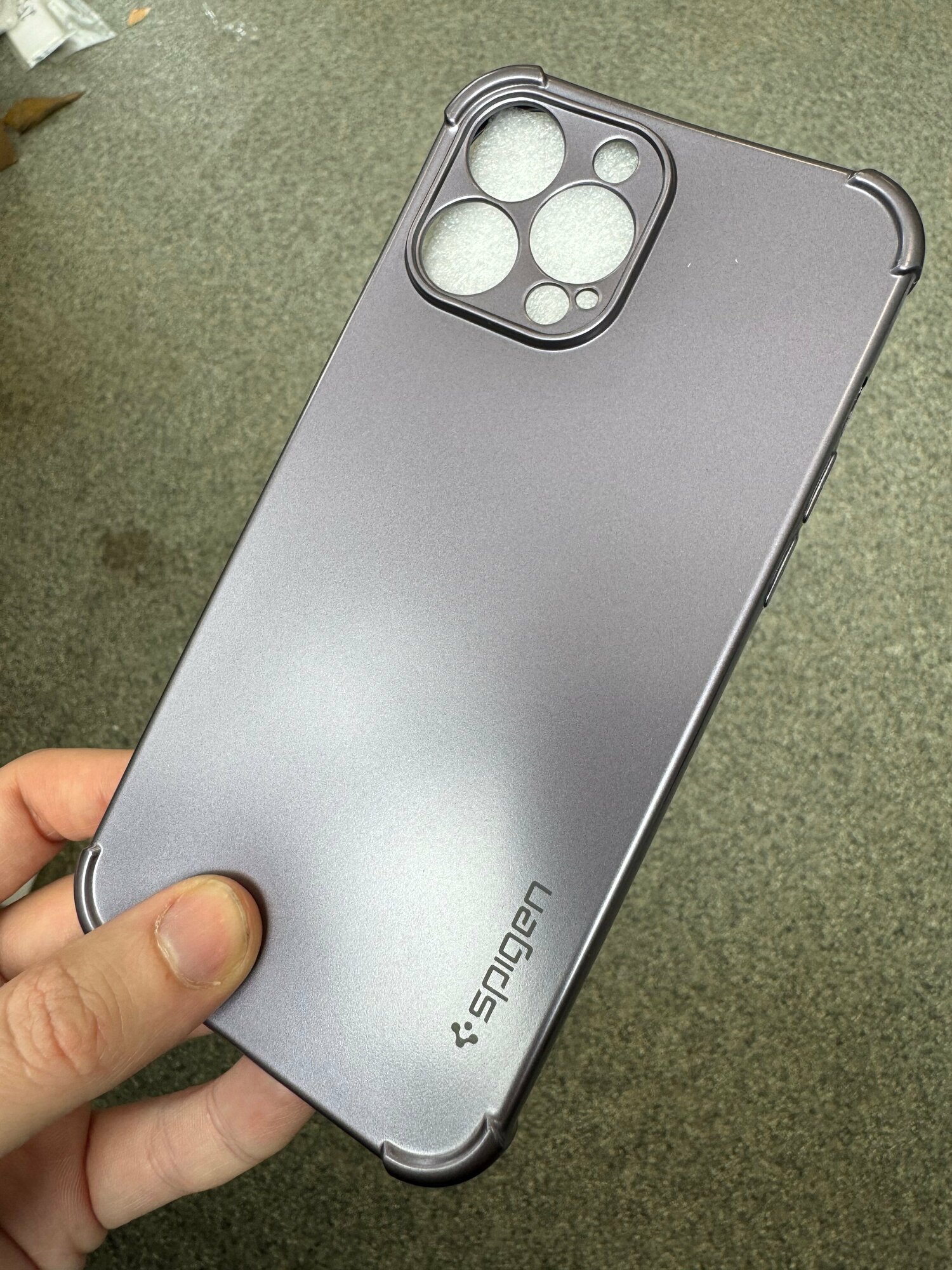 Чехол панель накладка бампер MyPads SPIGEN для iPhone 13 Pro Max тонкая силиконовая крышка светло-серая