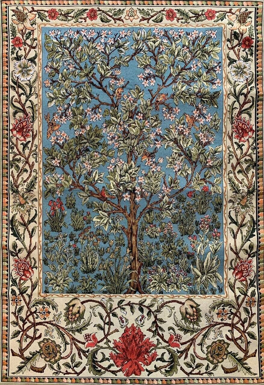 Гобелен, гобелен без рамы 100х70 см / "Цветущая яблоня" У. Моррис (голубой фон)