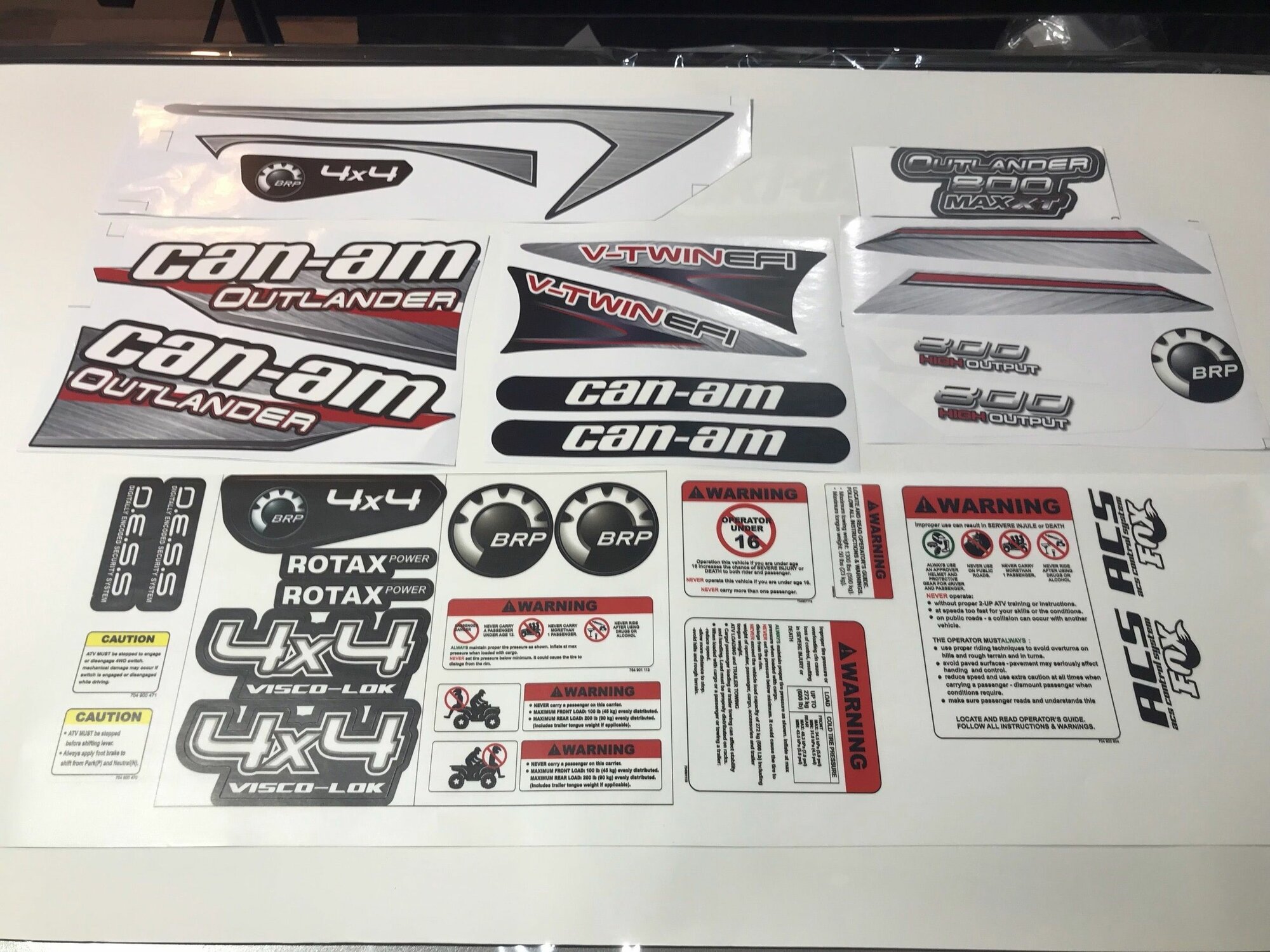 Комплект виниловых наклеек для квадроцикла BRP Can-Am G1 Outlander 800 и 650