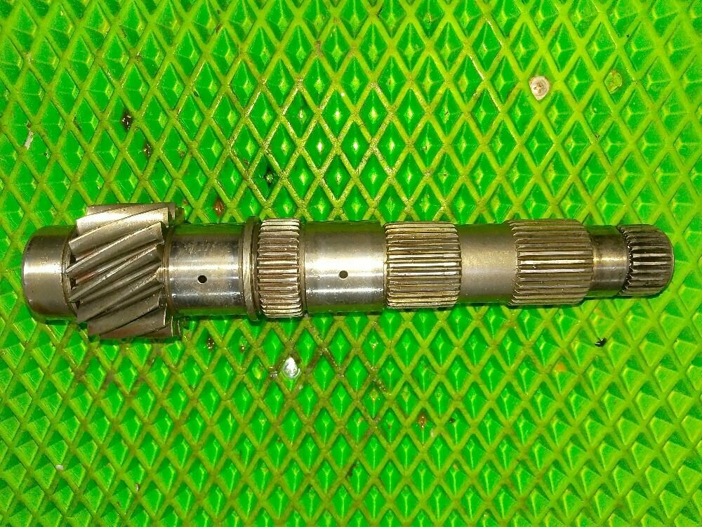 Вторичный вал CHERY M11 QR519MHE-1701615