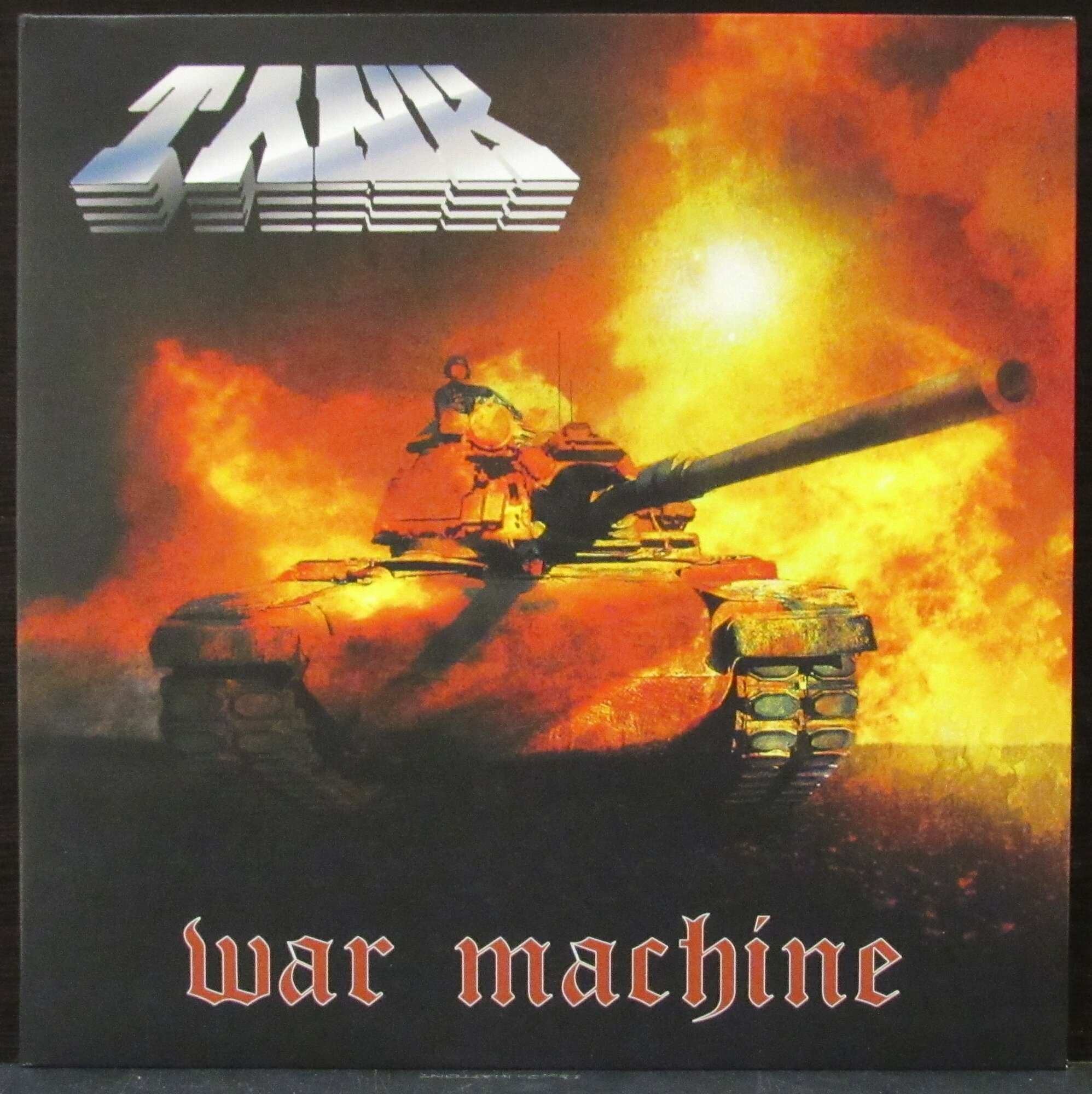 Tank "Виниловая пластинка Tank War Machine"