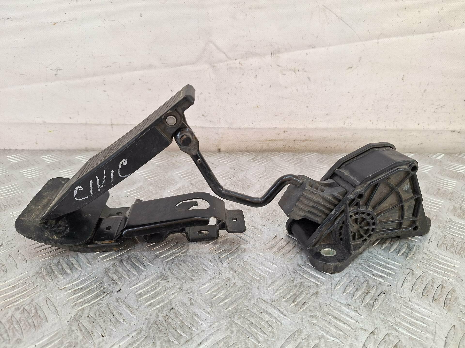 Педаль газа Honda Civic 8 рест. 2009