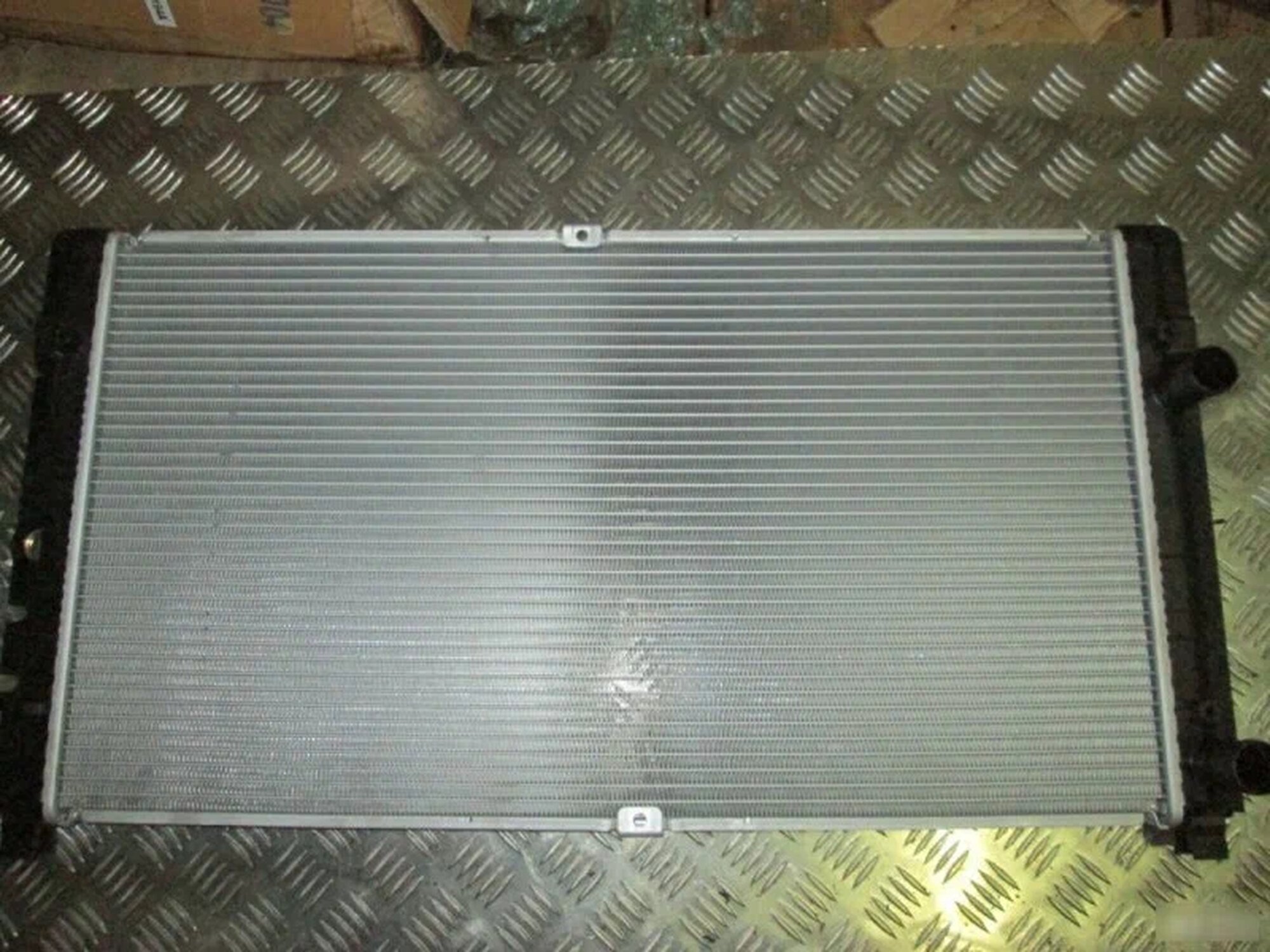 Радиатор охлаждения Nissens 65238A, для Volkswagen Transporter T4, 2800 см³, 722x416 мм