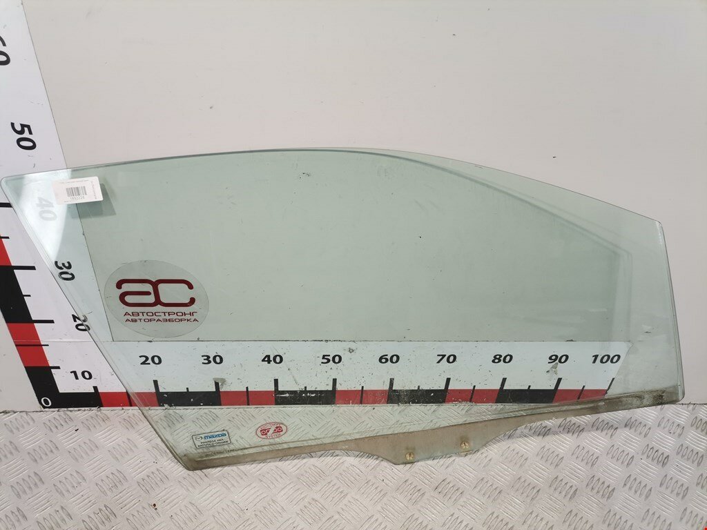 Стекло двери передней правой Mazda Premacy CB0258511A арт. 1892228