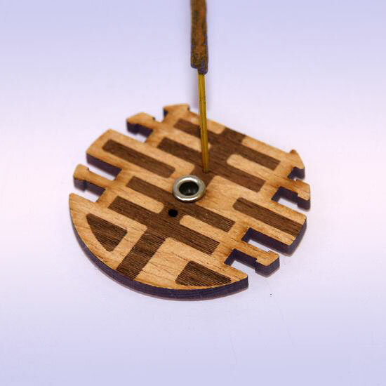 Подставка под благовония счастье В любви (дерево бук), 1 шт.