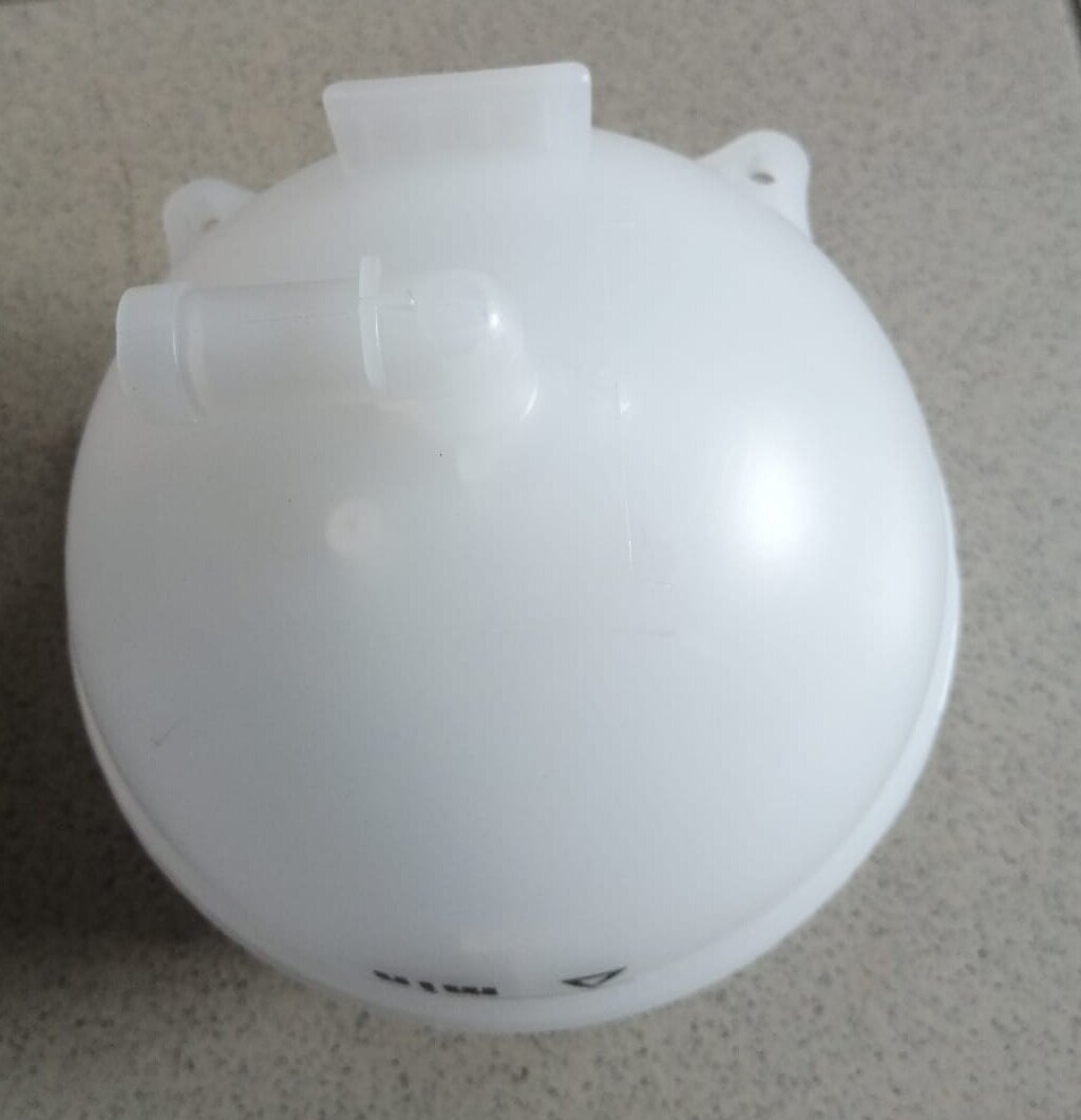 Бачок расширительный ZEKKERT Chery Amulet [1.6 8V 5MT лифтбэк]