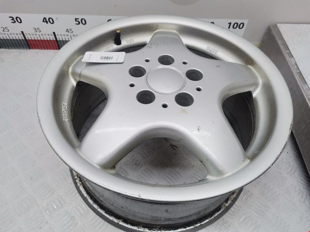 Диск литой Mercedes E-Class (W124) R16 5X112 7.5J ET35 DIA66.6 арт. 1579962