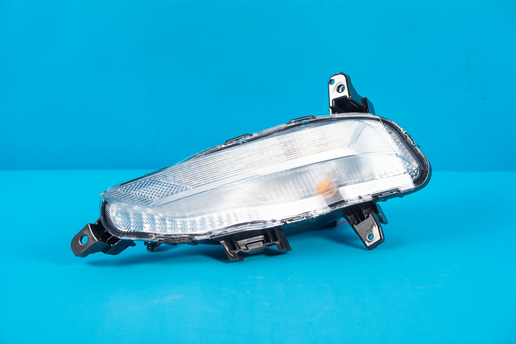 Указатель поворота Kia Optima IV поколения 2018-2020 года, поворотник левый галогенный Киа Оптима