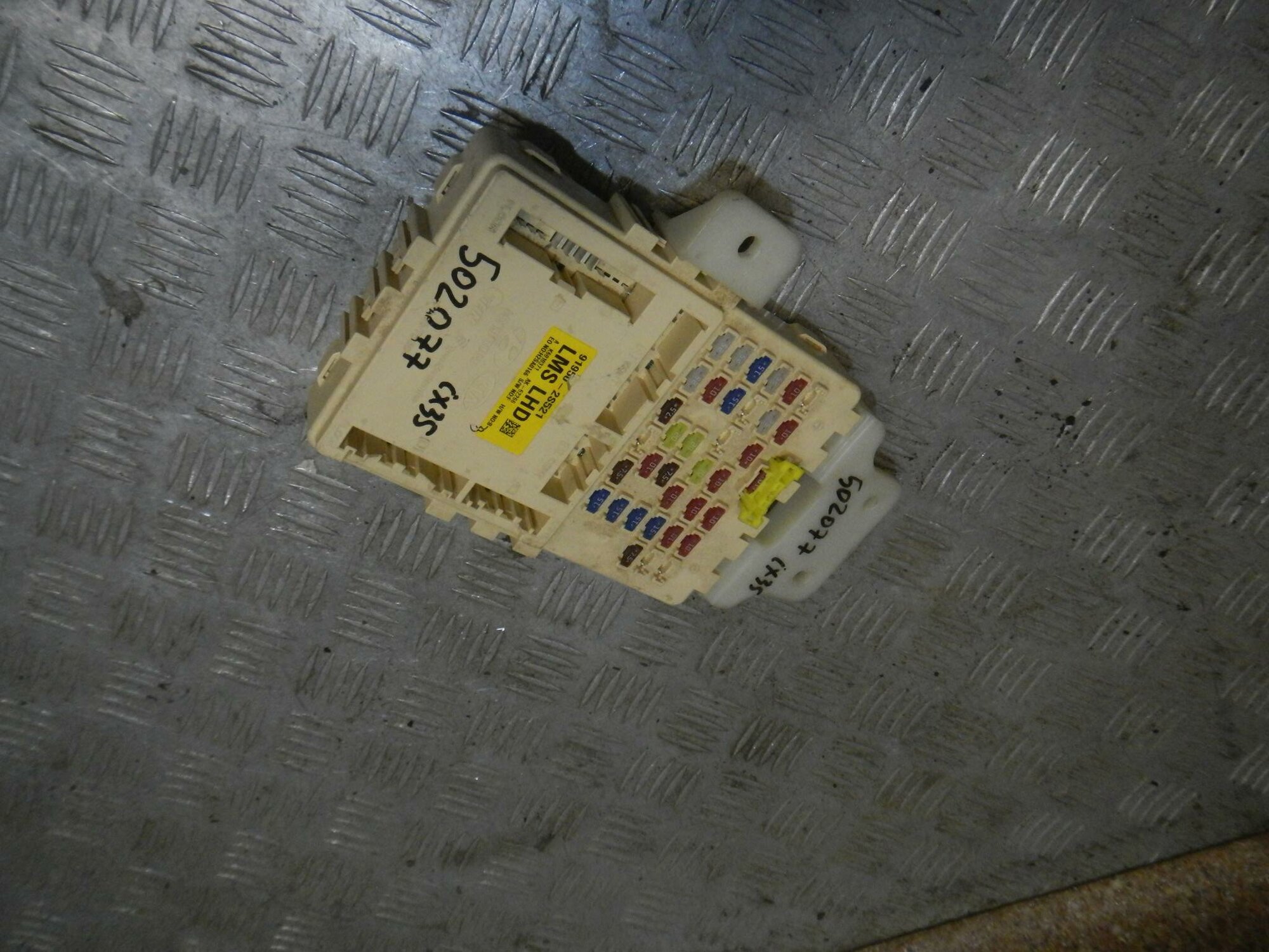 Б/У Блок предохранителей, Hyundai (Хендэ)-IX35 (10-15) HYUNDAI IX35 (10-15) салонный Без видимых повреждений. 502077 Hyun...