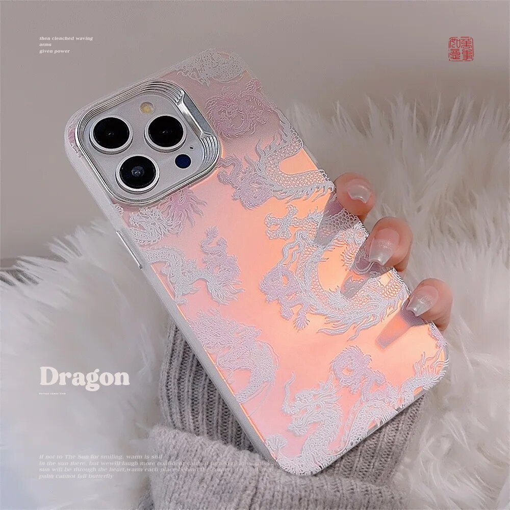 Чехол iPhone 15 с драконом, Цвет: B