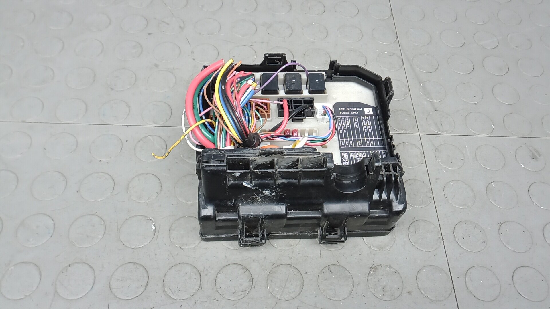 Блок предохранителей NISSAN TIIDA C11X