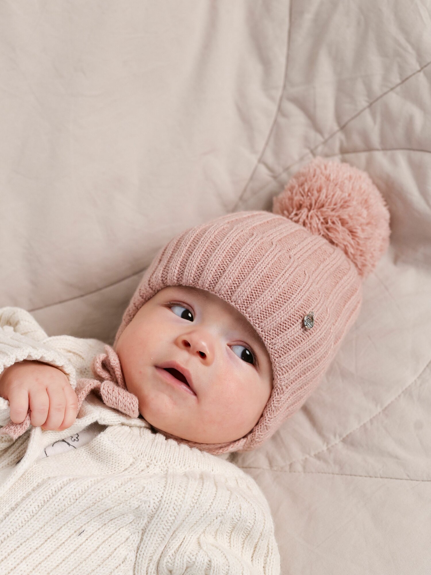 Шапка Осень-зима 2026 для девочек