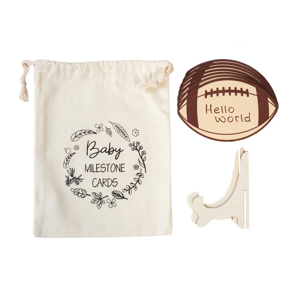 Карточки ежемесячных достижений для малышей с футбольным дизайном