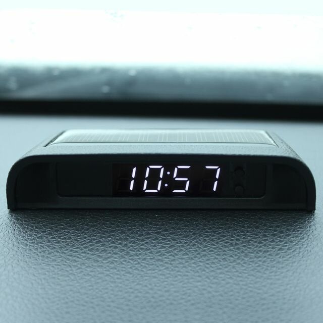 Часы автомобильные