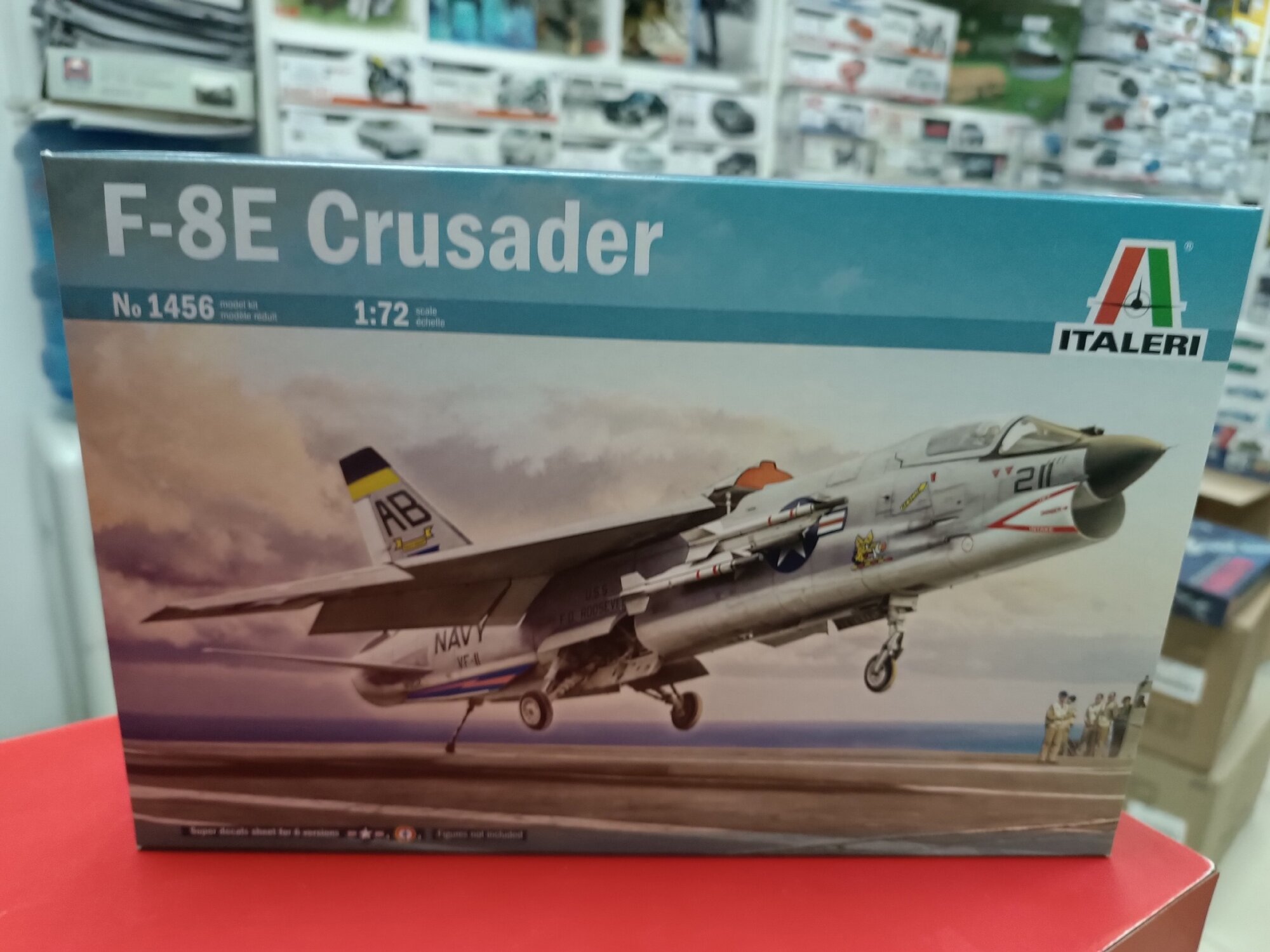 1456ИТ Самолет F-8E CRUSADER Сборная модель самолета 1:72 italeri