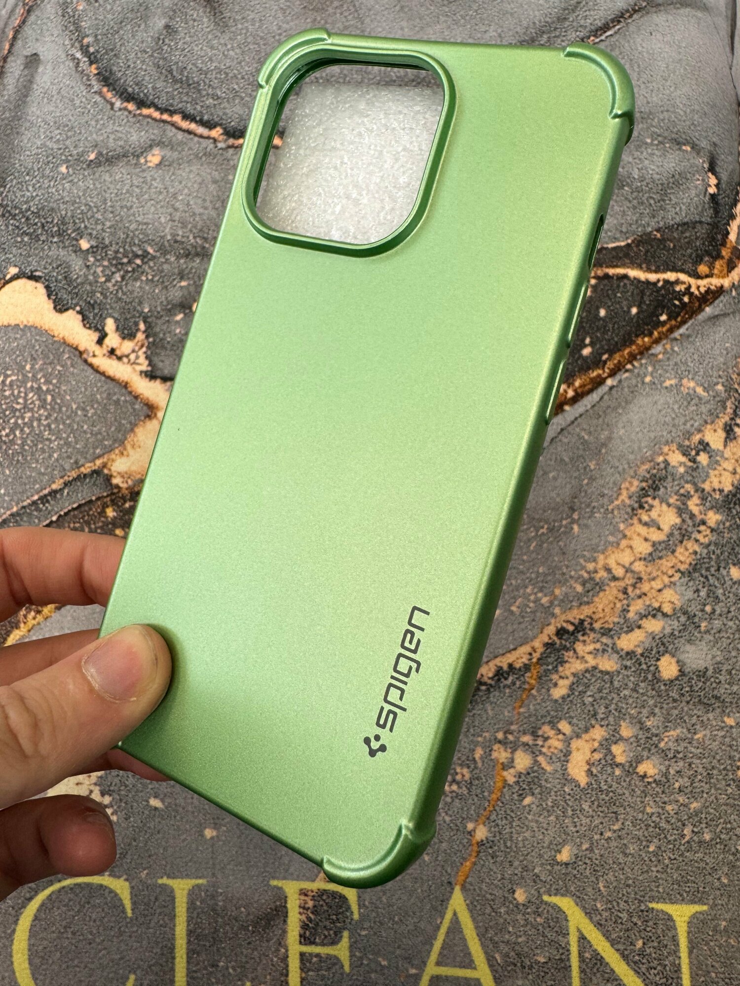 Чехол панель накладка бампер MyPads SPIGEN для iPhone 13 Pro тонкая силиконовая крышка зеленая