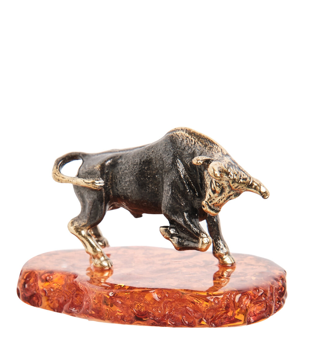 Фигурка 'Бык' (латунь, янтарь)