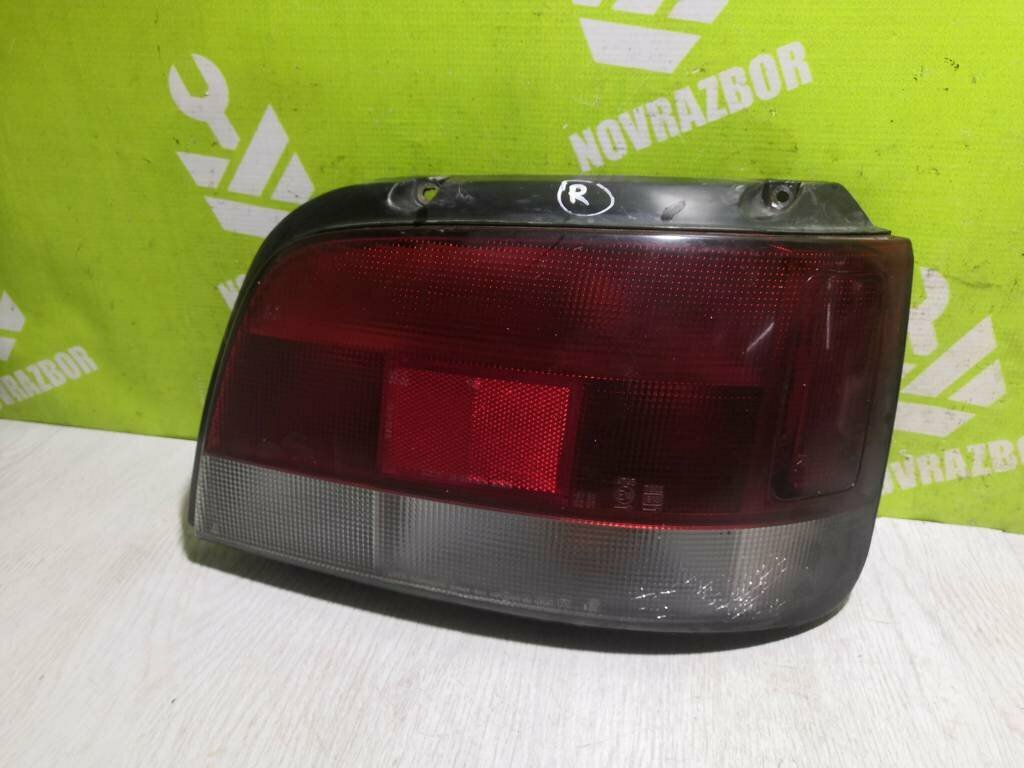 Фонарь задний правый Suzuki Baleno 98-07