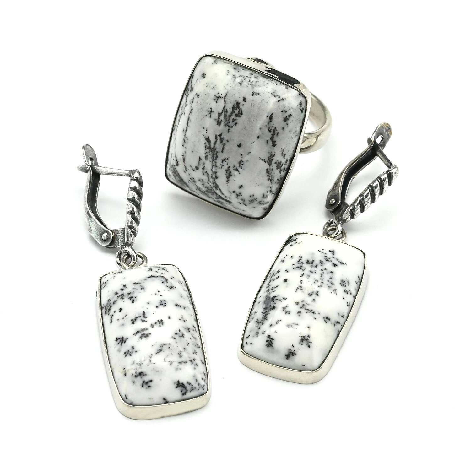 Комплект бижутерии, опал