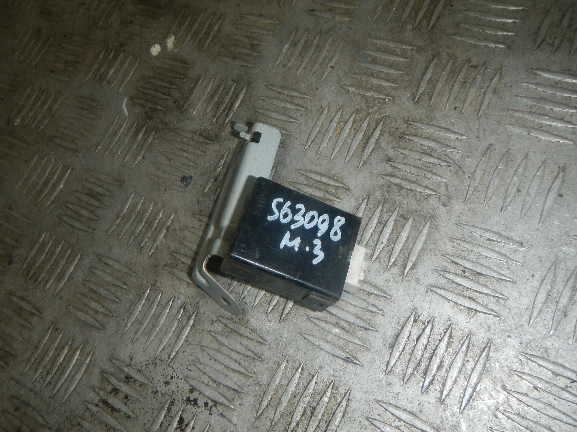 Б/У Блок электронный, Mazda (Мазда)-3 (BL) (09-13) MAZDA 3 (BL) (09-13) Без видимых повреждений. 563098 MAZDA арт. BDB36...