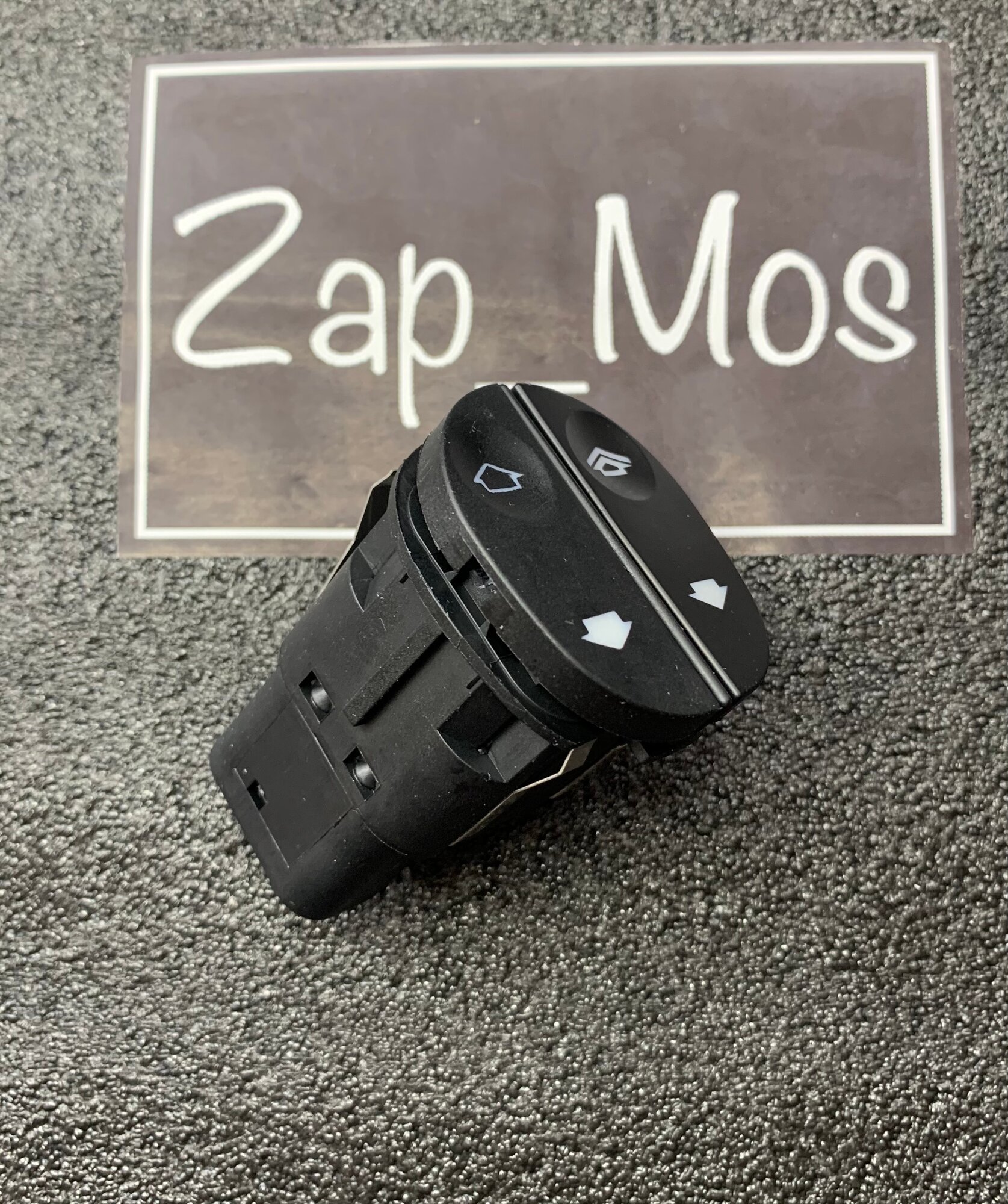 Кнопка стеклоподъемника Ford Transit Fiesta Fusion