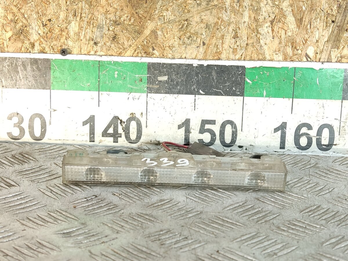 Фонарь задний стоп сигнал TOYOTA Camry v40 8100633010