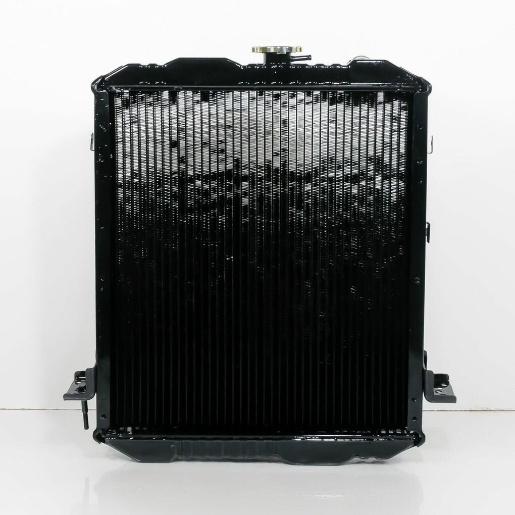 Радиатор двигателя ISUZU ELF 4HG1, медный с заливной, в517*ш466 (без бачков), ZEVS (с рамкой)