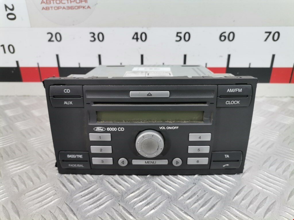 Магнитола Ford C-MAX 1 3M5T18C815BD арт. 1923385