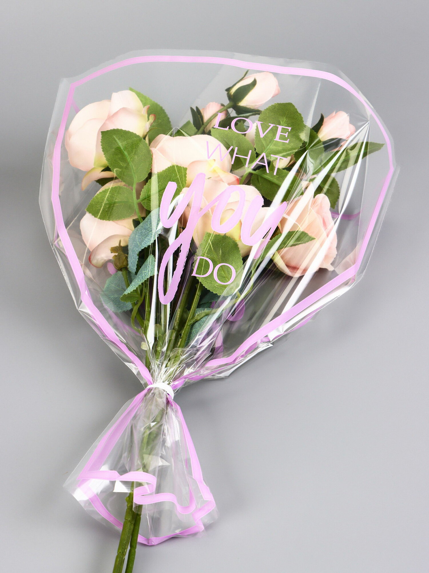 Пакет конус для цветов, "Рюмка", сиреневый 35x40 см, тематика праздника: 14 февраля, 50 шт.