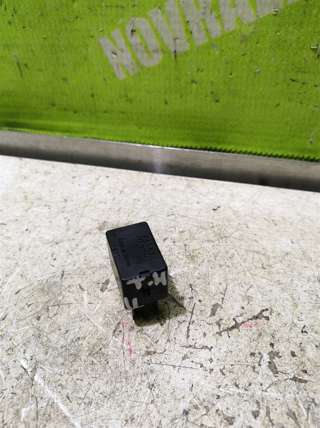 Реле Toyota Highlander I 01-06