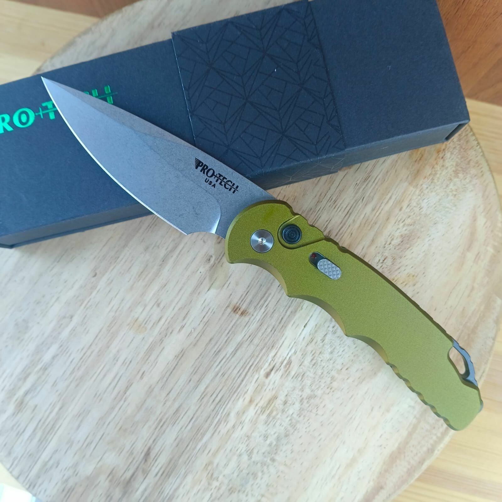 Складной нож PROTECH TR-5 T501 (олива)