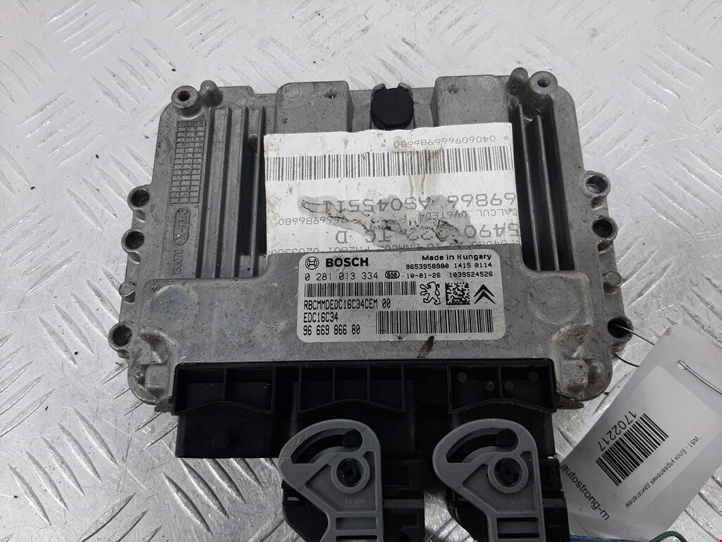 Блок управления двигателем Peugeot 5008 9666986680 арт. 1702217