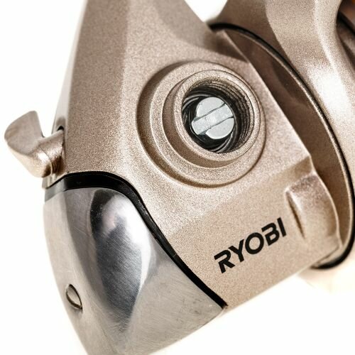 Катушка Ryobi Excia 2000 / вес: 285гр. / 4,9 / подшипники: 9шт. — фото 1