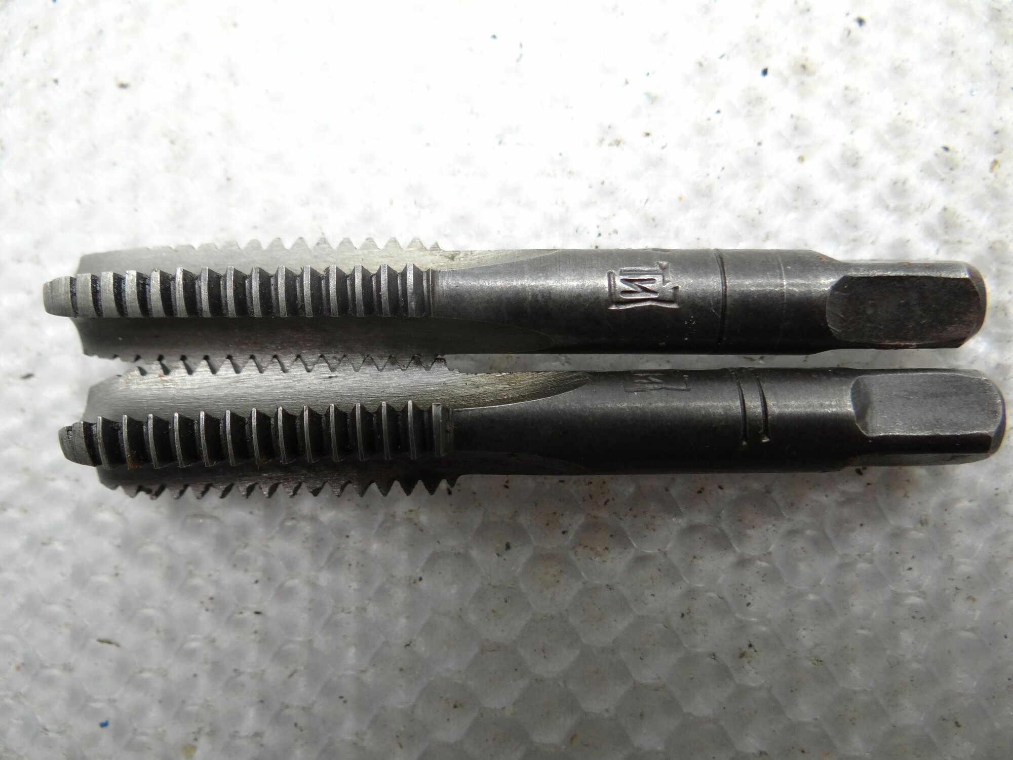 Метчик 3/8" х 13 ниток (к-т из 2-х шт)