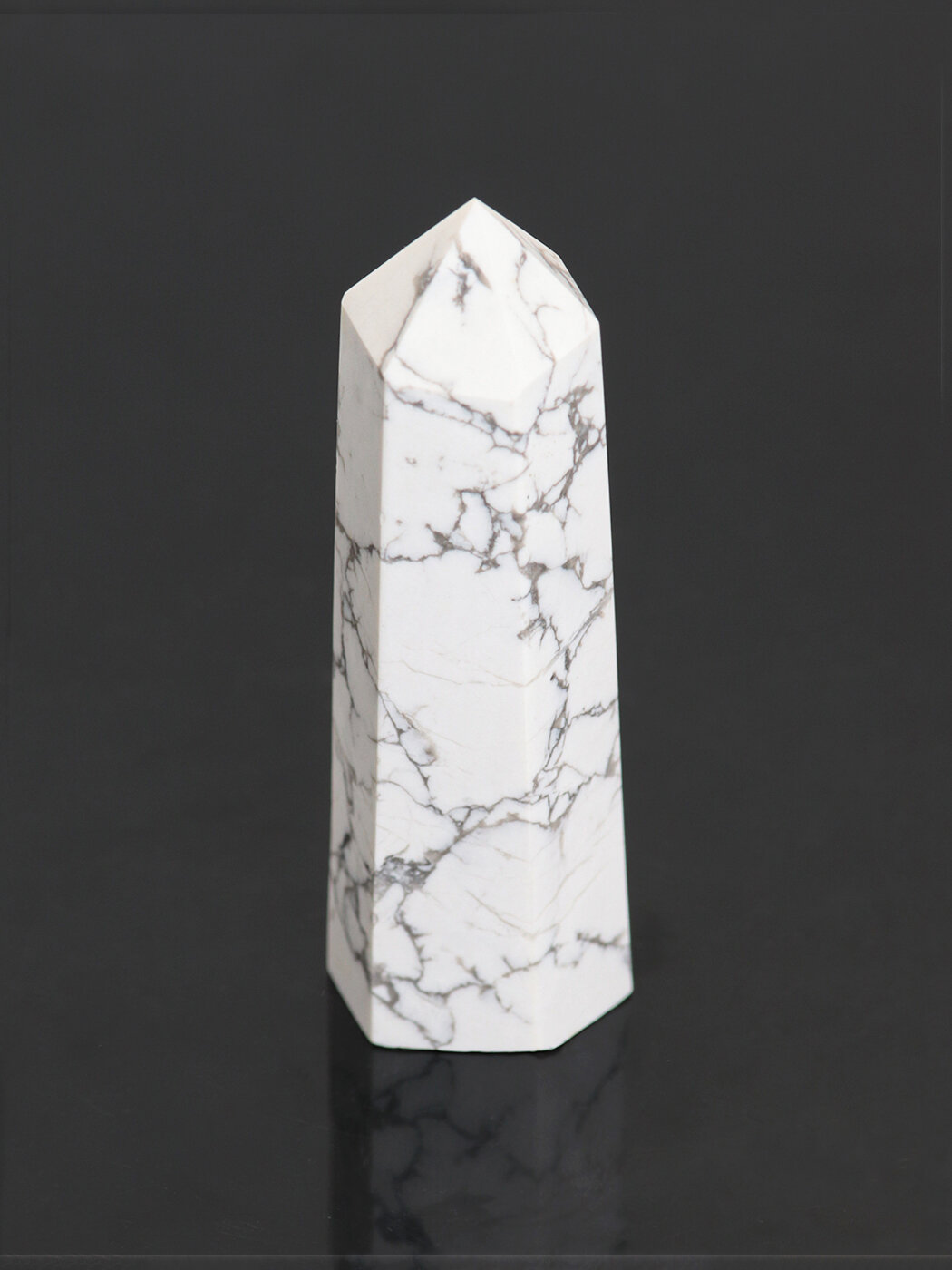 Натуральный камень (минерал) Говлит, кристалл (8-9 см)