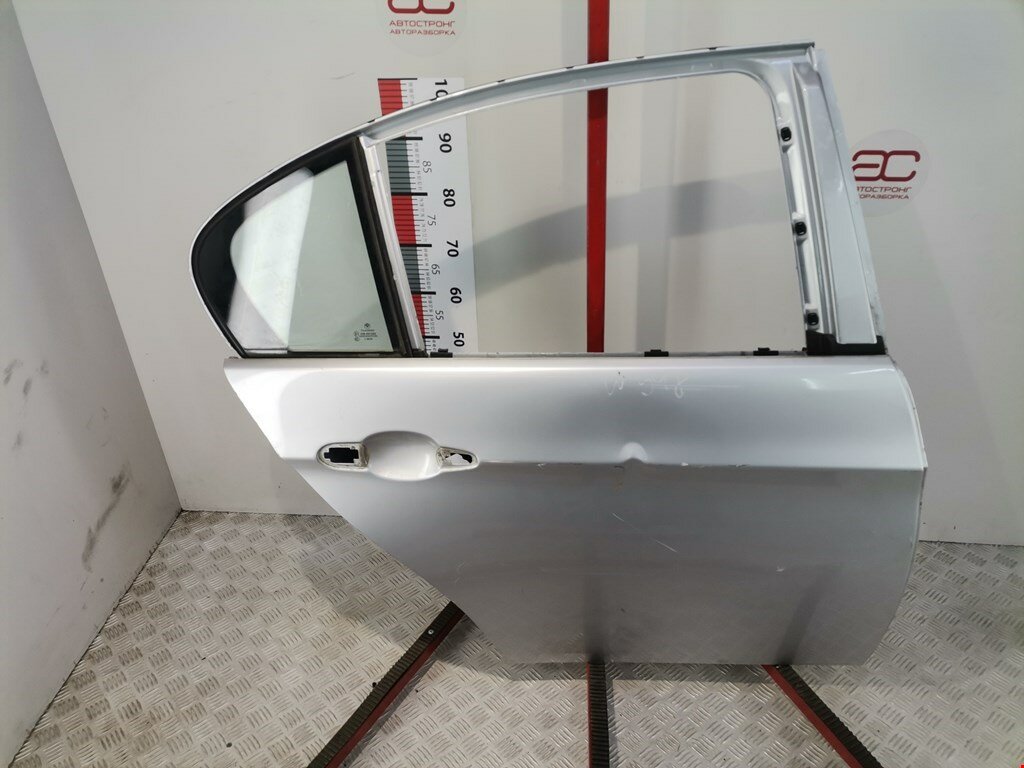 Дверь задняя правая BMW 3-Series (E90/E91/E92/E93) 41007203648 арт. 2163339