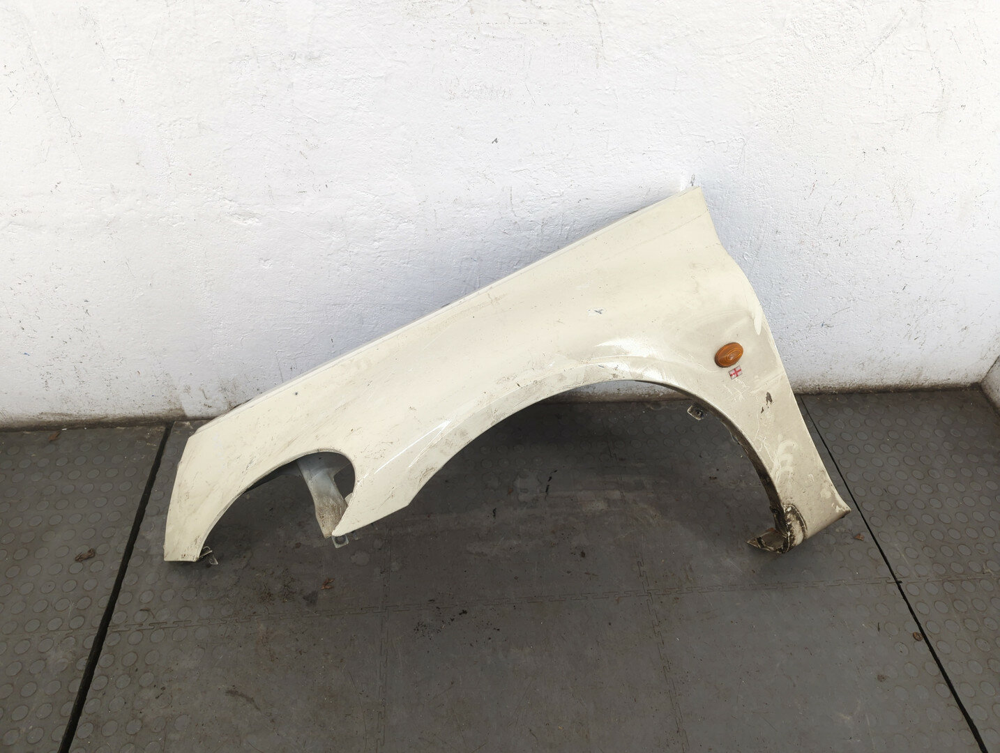 Крыло левое переднее Chrysler PT Cruiser Б/У