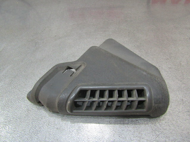 Накладка торпедо угловая левая Volvo FH, FM