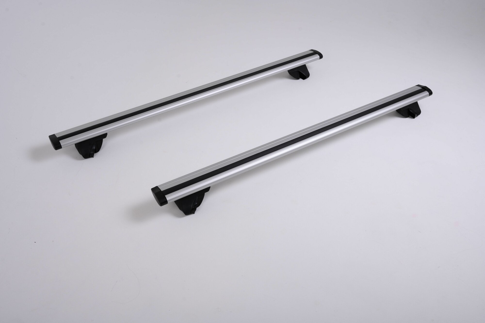 Багажник на рейлинги для Лада Калина 1 универсал/ Lada Kalina wg (2004-2013)с усиленным креплением и крыловидными дугами 120см