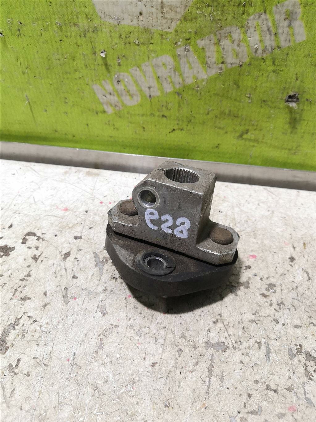 Муфта рулевой колонки BMW 5-серия E28 81-87