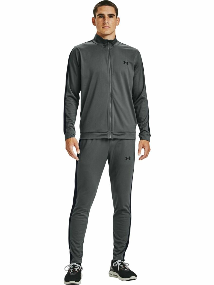 Костюм спортивный