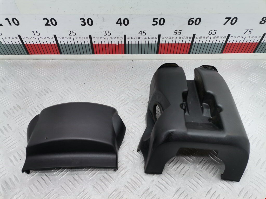 Кожух рулевой колонки Mitsubishi Pajero 4 8065A049XA арт. 1971308